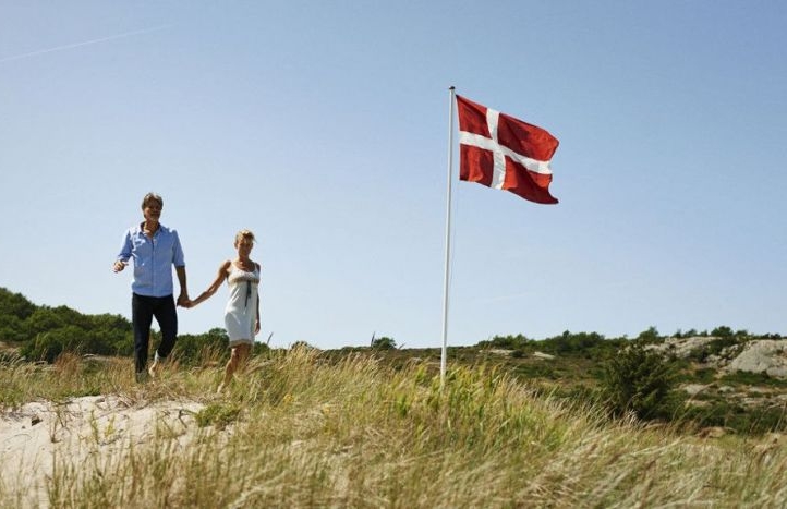 La bandera danesa cumple 800 años en 2019 - Turismo de Bolsillo